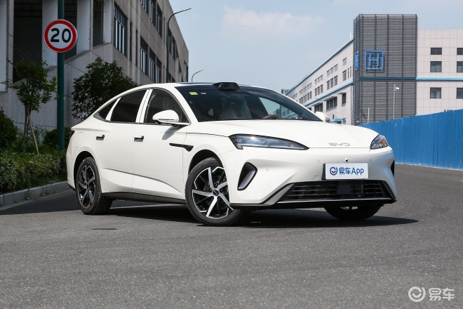 【2026款海豹07DM-i上市 售价14.98万元起_汽车新闻】-易车_比亚迪海洋那大镇站达融店