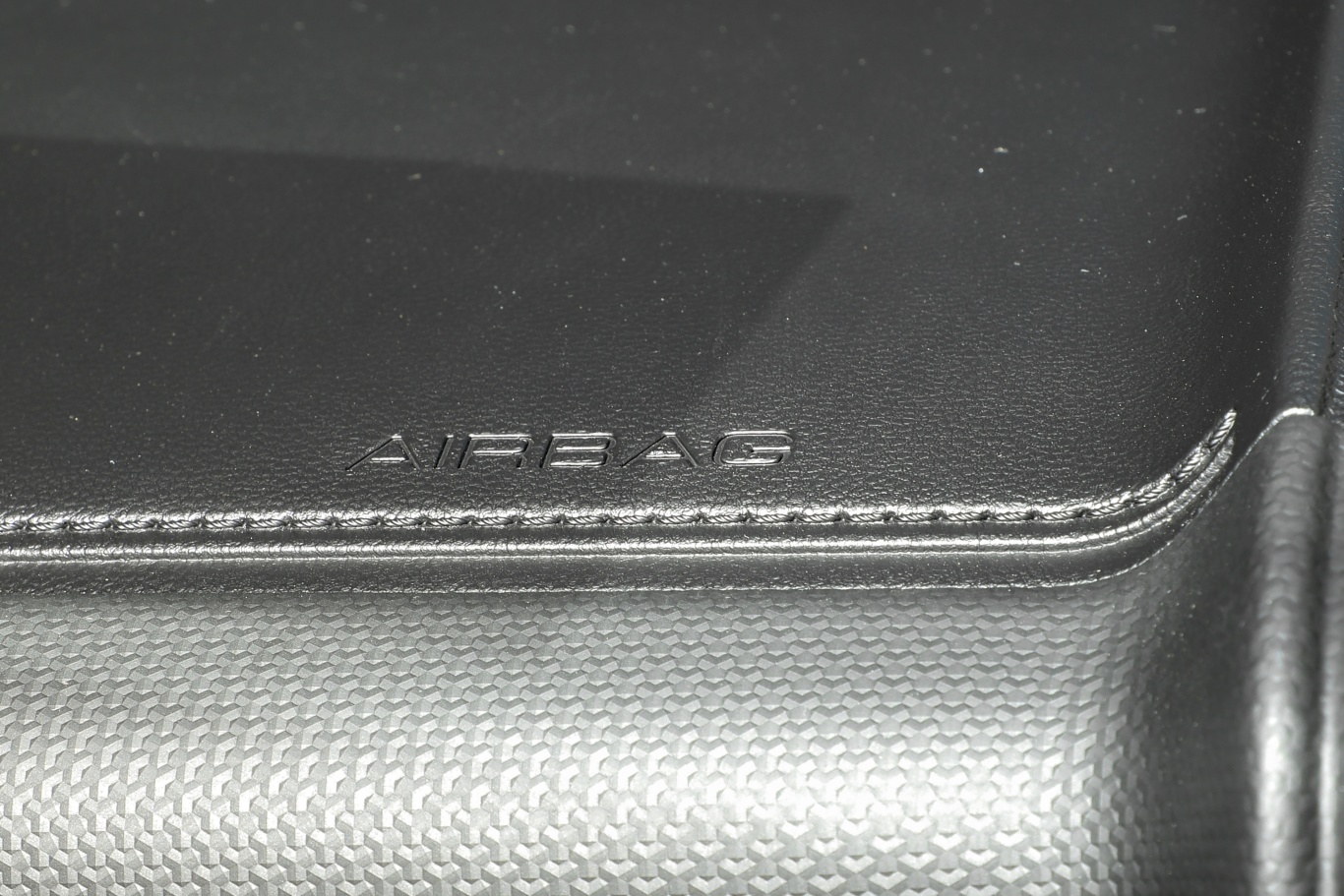 【哈弗H92.4T 勇士版 5座 柴油副驾安全气囊图片-汽车图片大全】-易车