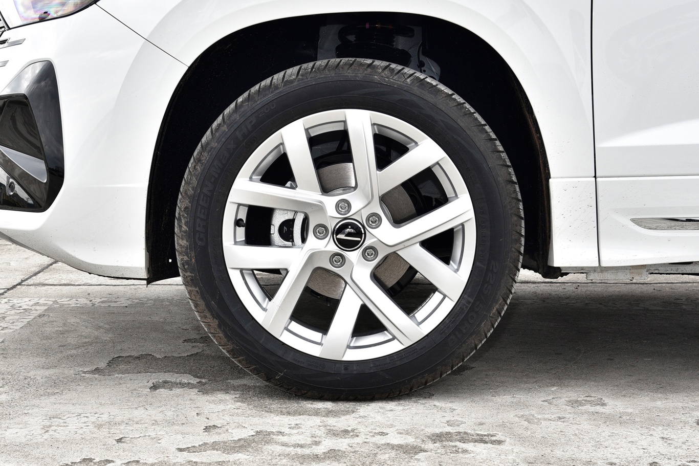 【捷达VS7280TSI 自动先锋版前轮毂造型图片-汽车图片大全】-易车